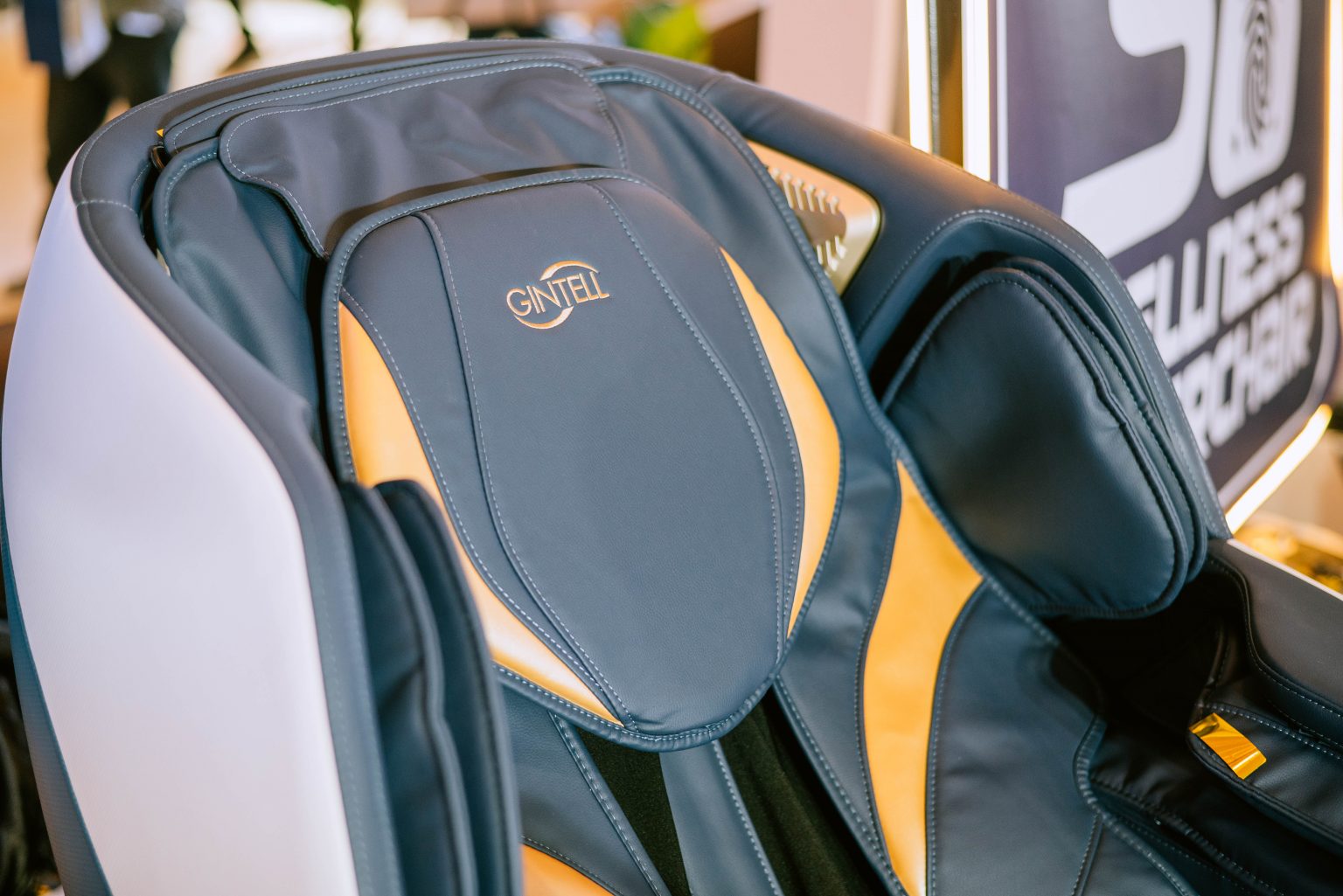 "Confirm lega!" -GINTELL lancarkan kerusi urut S6 Wellness SuperChAiR