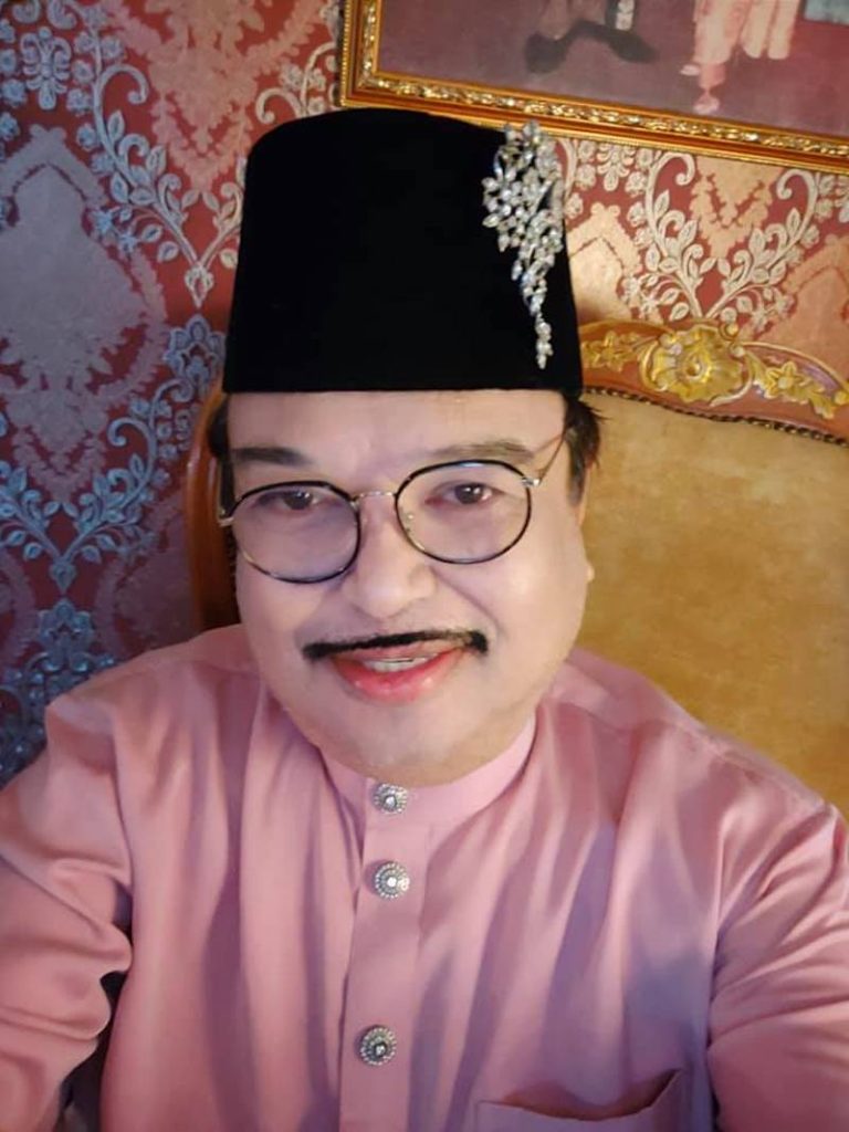 Jaafar Onn anggap orang pakai baju melayu rekaan ketat golongan tak ada ...