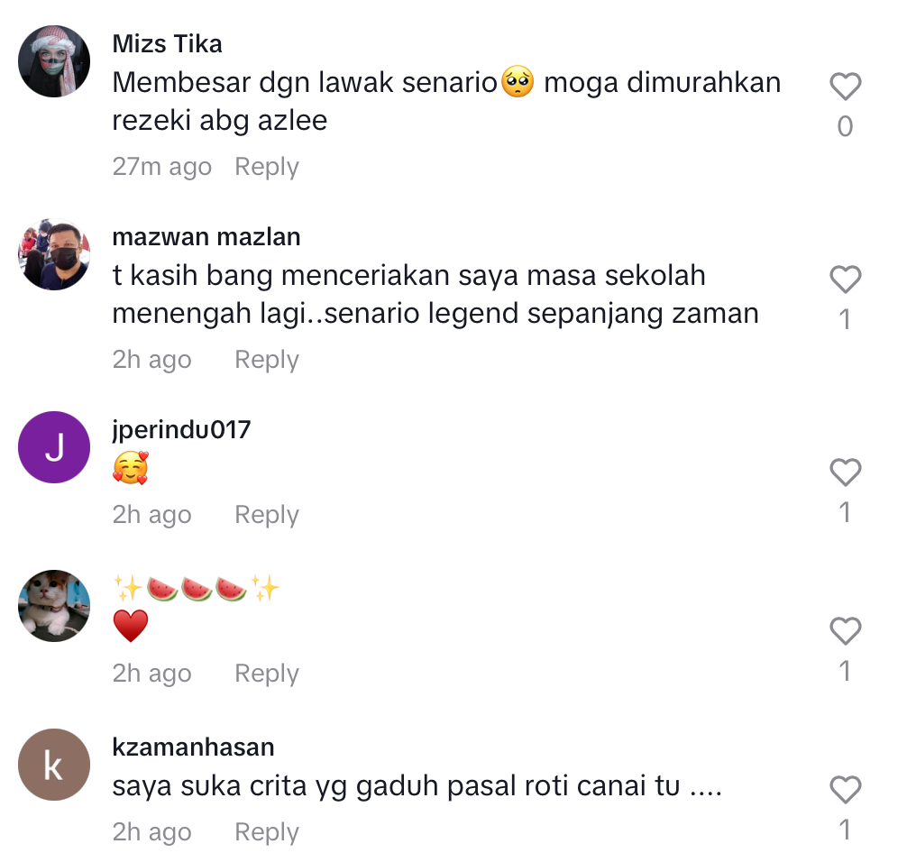 Azlee Senario menangis, terharu peminat beri 'gift' ketika live TikTok