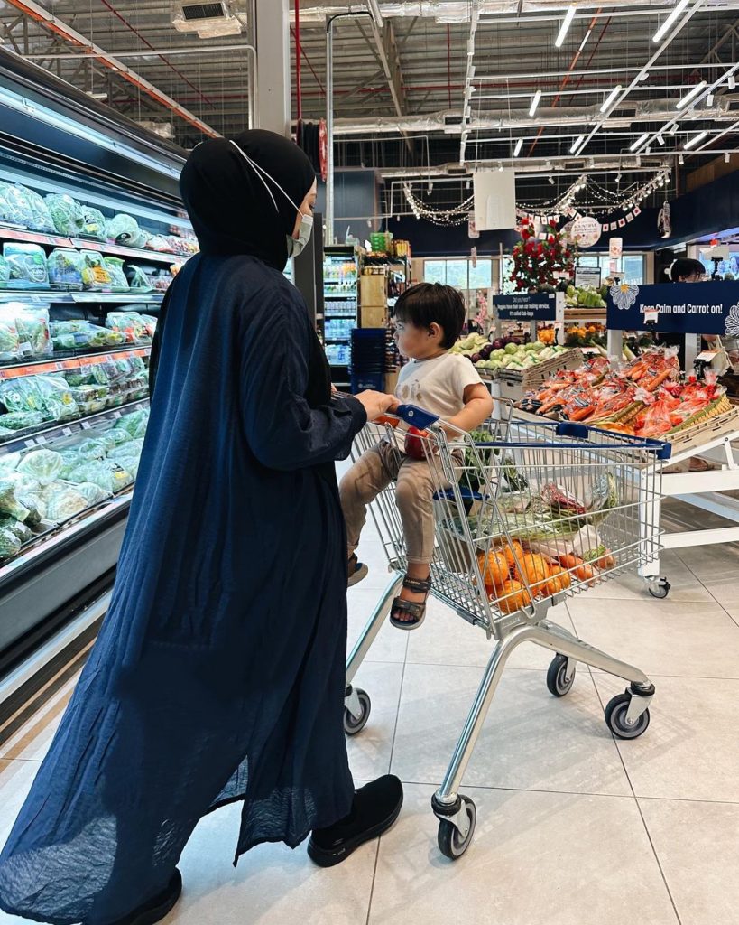 Neelofa bersyukur Bilal dah kenal huruf Arab & hafal surah2 pendek