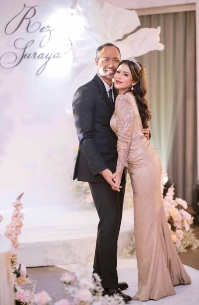 Dr Rezal Khairi dah cerai dengan Raisyyah Rania Yeap, kahwin dengan ...