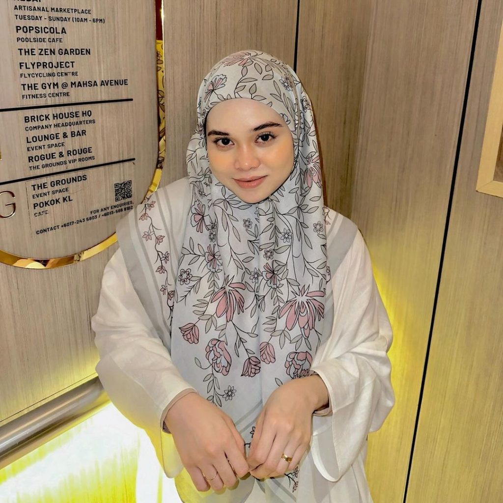 Misya jadi model tudung, Wawa Zainal dipuji 'support' wanita teraniaya