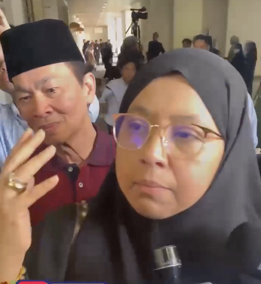 Ibu Aliff Aziz harap doa yang baik2 sempena 10 malam terakhir Ramadan