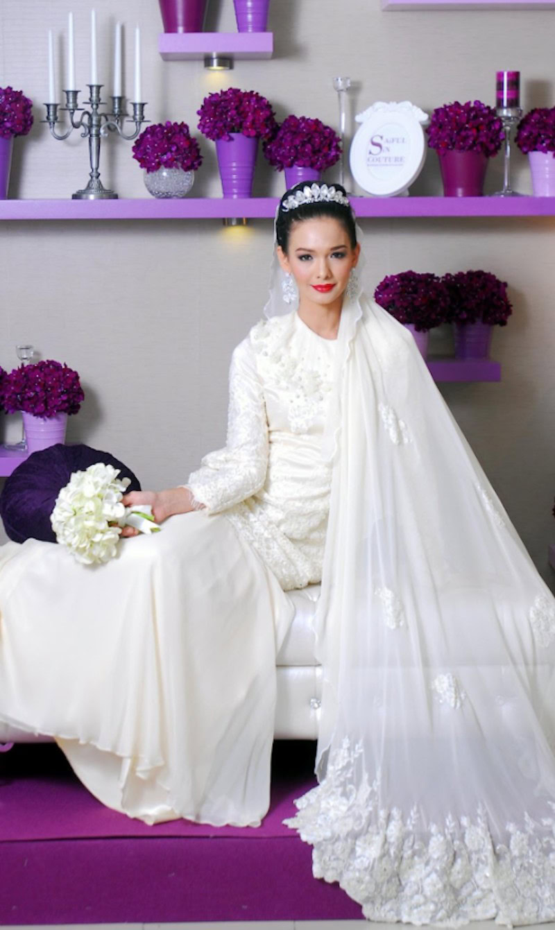 Baiknya Zahnita Wilson, walaupun diuji tetap tak buka aib suami - Peminat