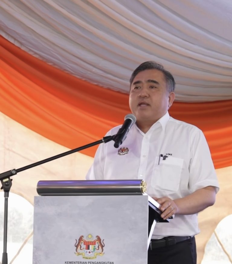 Fikirkan rakyat! Tak sanggup biar tunggu lama, Shuttle Selatan guna ...